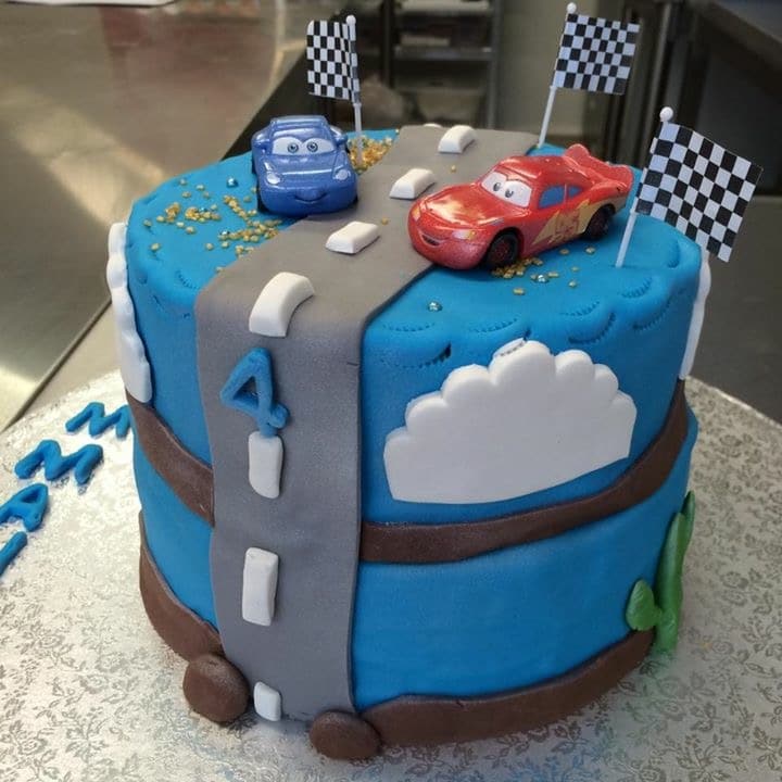 Gâteau Cars - Cake design, Pâte à sucre - Les Délices de Mary