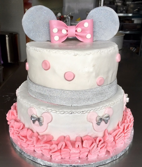 Gâteau Minnie - Cake design, Pâte à sucre - Les Délices de Mary